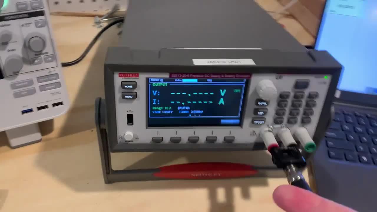 Measuring Power Supply Output Noise and Ripple | Tektronix
